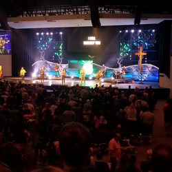 THE GROVE COMMUNITY CHURCH - 12 Photos & 28 Reviews - 19900 Grove ...