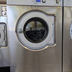 SPLISH SPLASH LAUNDROMAT - Updated March 2024 - 12 Reviews - 20413 ...