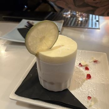 LIN ASIAN BAR AND DIM SUM - Updated November 2024 - 2670 Photos & 1202 ...