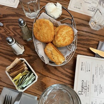 POOGAN’S PORCH - Updated July 2024 - 5091 Photos & 4550 Reviews - 72 ...