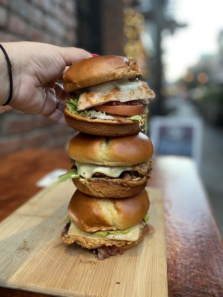 AMITY HALL DOWNTOWN - Updated October 2024 - 301 Photos & 469 Reviews ...