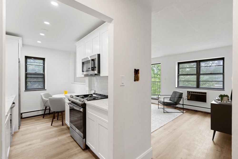 CHRIS KOSTOPOULOS GROUP - KELLER WILLIAMS REALTY - Updated January 2026 ...