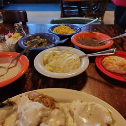 BABE’S CHICKEN DINNER HOUSE - Updated January 2026 - 368 Photos & 939 ...