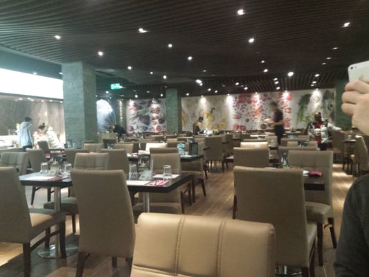 JRC-GLOBAL BUFFET - British - 23-33 The Parade, Watford, Hertfordshire ...