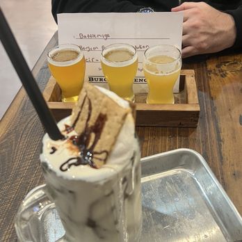 BURGER BENCH - Updated March 2025 - 49 Photos & 20 Reviews - 230 Main ...