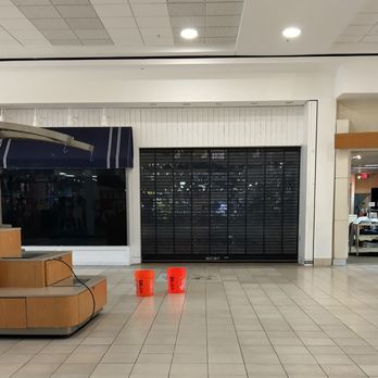 GULF VIEW SQUARE MALL - Updated November 2024 - 31 Photos & 46 Reviews ...