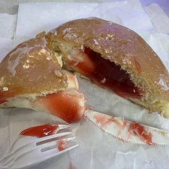 88 DONUTS BAKERY CAFE - Updated July 2025 - 63 Photos & 32 Reviews ...