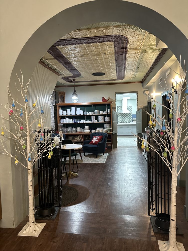 DAPHNE MAE CAFE - Updated August 2025 - 208 Main Street, Halstead ...