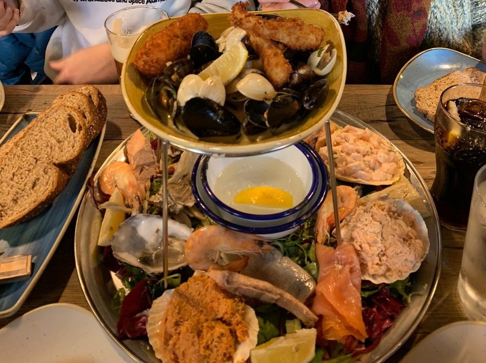 THE OLDE SHIP INN - Updated October 2025 - 7-9 Main Street, Seahouses ...