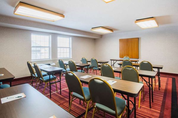 THE INN AT ST. ALBANS - Updated December 2025 - 223 Photos & 15 Reviews ...