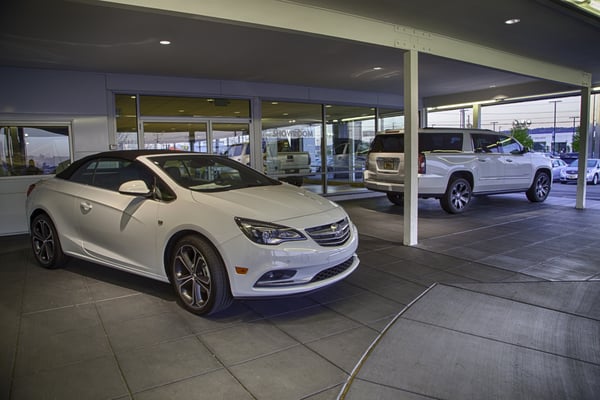 VALLEY GMC - Updated November 2025 - 25 Photos & 100 Reviews - 3104 ...