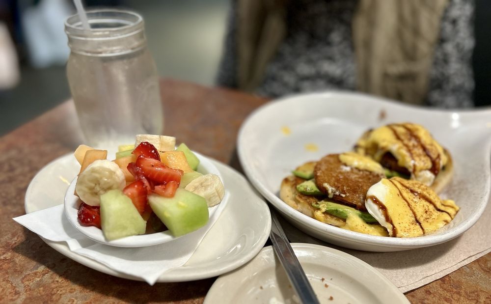 HUCKLEBERRY’S - Updated May 2026 - 875 Photos & 720 Reviews - 2580 ...