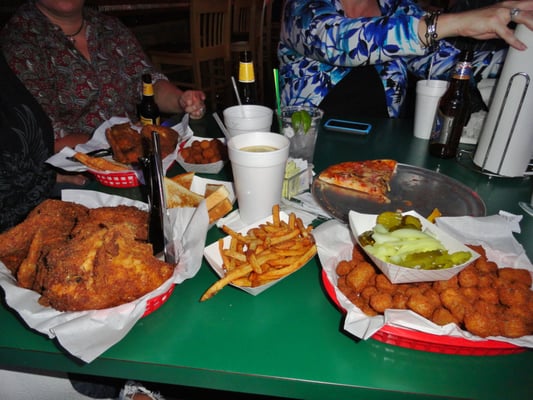 HALF TIME SPORTS GRILL - Updated July 2024 - 18 Photos & 62 Reviews ...