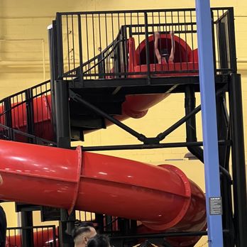 THE ALASKA CLUB EAGLE RIVER - Updated November 2025 - 32 Photos & 37 ...