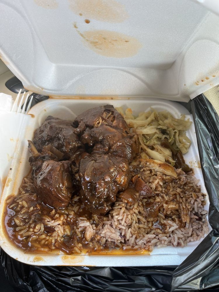 KOOL RUNNINGS JAMAICAN RESTAURANT - Updated December 2025 - 394 Photos ...