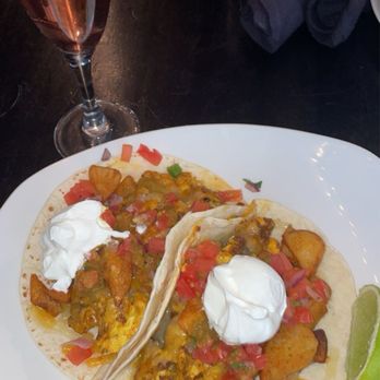 FADO IRISH PUB - Updated December 2025 - 212 Photos & 526 Reviews ...