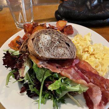 INSOMNIA RESTAURANT & LOUNGE - Updated July 2025 - 1228 Photos & 1058 ...