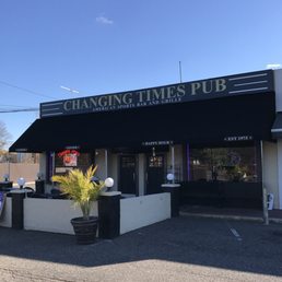 CHANGING TIMES PUB - Updated July 2025 - 225 Photos & 164 Reviews ...