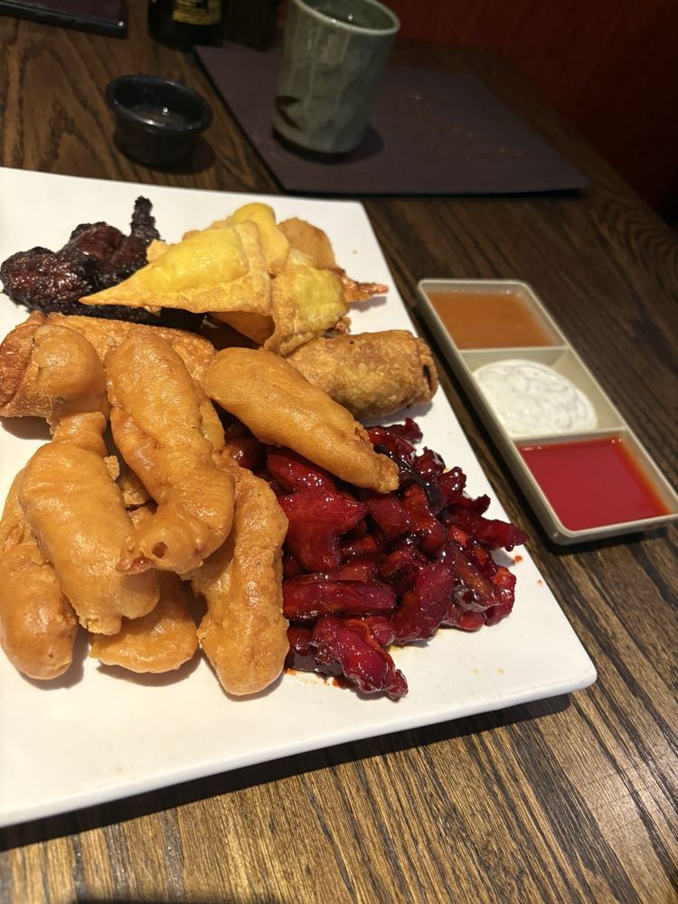 CHENG SQUARE - Updated September 2025 - 27 Photos & 101 Reviews - 1655 ...