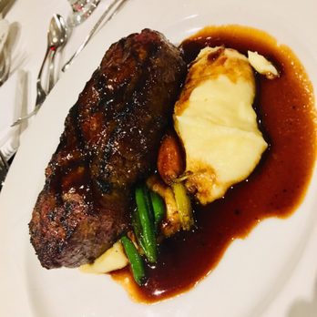 EDGEWATER MANOR RESTAURANT - Updated December 2025 - 49 Photos & 35 ...