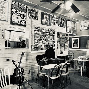 BLUE FRONT CAFE - Updated October 2025 - 15 Photos - 107 E Railroad Ave ...