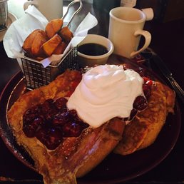 BAT 17 - Updated October 2025 - 401 Photos & 652 Reviews - 1735 Benson ...