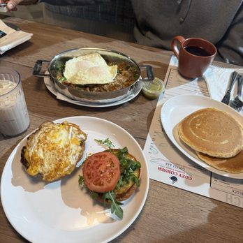 COZY CORNER RESTAURANT & PANCAKE HOUSE - Updated November 2025 - 63 ...
