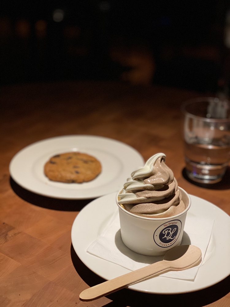 BLUE LABEL PIZZA & WINE - Updated March 2025 - 46 Photos - 28 Ann Siang ...