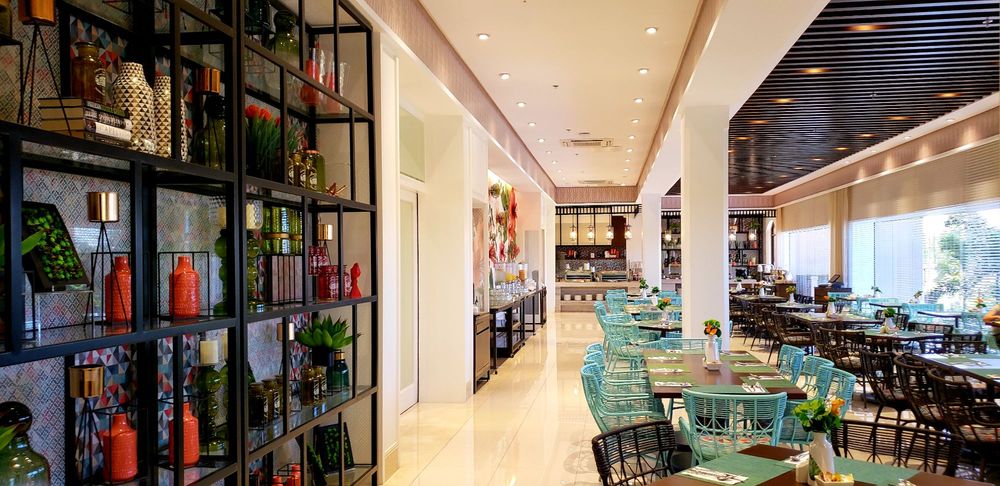 MELLA HOTEL - Updated December 2025 - 18 Photos - C5 Extension, Las ...