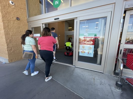 TARGET - Updated July 2025 - 158 Photos & 53 Reviews - 6100 Paseo Del ...