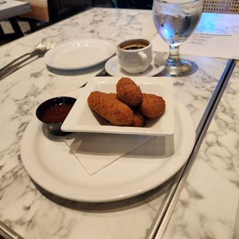 ESTEFAN KITCHEN ORLANDO - Updated October 2024 - 710 Photos & 332 ...