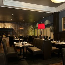 STARK’S STEAK & SEAFOOD - Updated December 2025 - 2060 Photos & 1862 ...