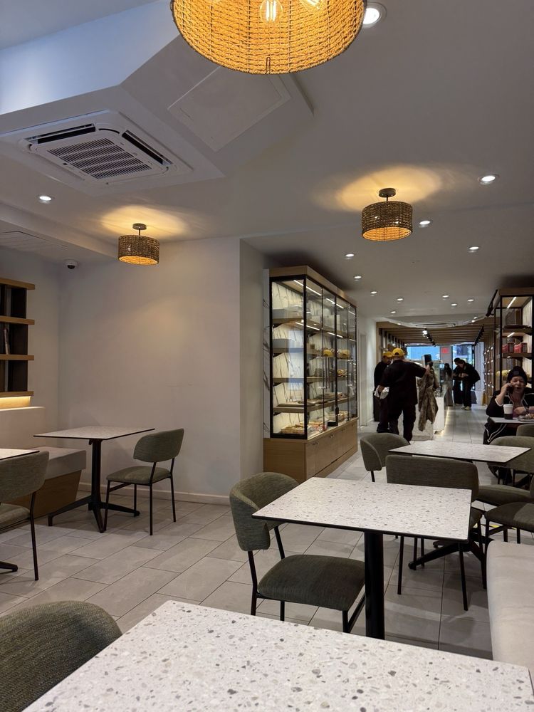 THE BAKERY ROOM - Updated July 2025 - 14 Photos & 12 Reviews - 122 E ...