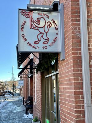 PASTA PRESS - Updated October 2025 - 61 Photos & 54 Reviews - 1911 11th ...