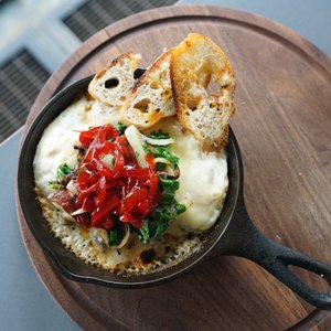 BOO RADLEY’S - 53 Photos & 108 Reviews - 232 N Howard St, Spokane, WA ...