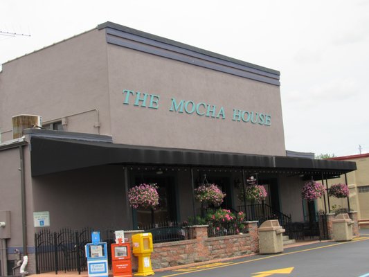 THE MOCHA HOUSE - Updated December 2025 - 139 Photos & 166 Reviews ...