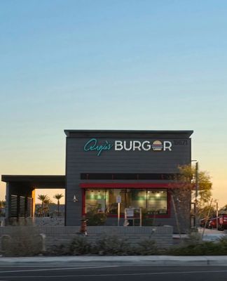 ANGIE’S BURGER - Updated December 2025 - 68 Photos & 102 Reviews ...