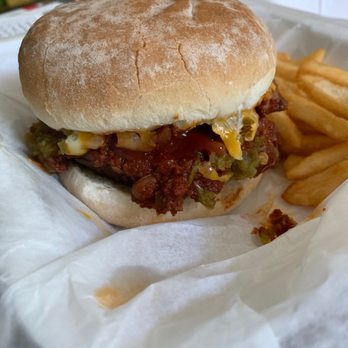 CADY’S TAVERN - Updated September 2024 - 13 Photos & 26 Reviews - 2168 ...