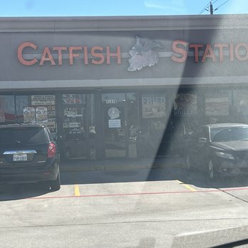 CATFISH STATION - Updated January 2025 - 160 Photos & 238 Reviews ...