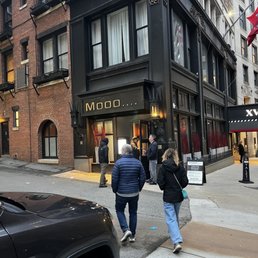 MOOO BEACON HILL - Updated December 2025 - 1598 Photos & 1165 Reviews ...