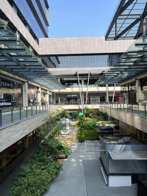 MIDTOWN - Updated October 2025 - 13 Photos - Av Adolfo López Mateos Nte ...