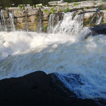 HOG’S BACK FALLS PARK - Updated December 2025 - 49 Photos & 19 Reviews ...