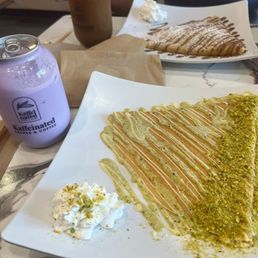 KAFFEINATED CREPES AND COFFEE - Updated July 2025 - 419 Photos & 207 ...