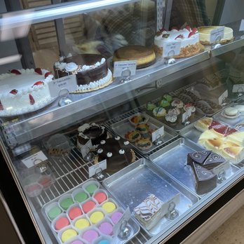 RICK’S BAKERY - Updated December 2025 - 53 Photos & 96 Reviews - 124 W ...