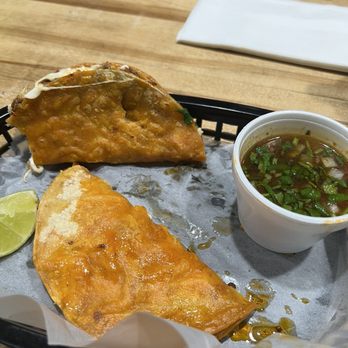 TUZA TACO - Updated May 2024 - 401 Photos & 314 Reviews - 1523 Howell ...