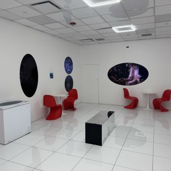 INTER - Updated December 2025 - 189 Photos & 112 Reviews - 415 Broadway ...