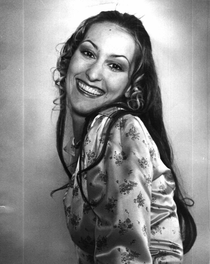 DOUBLE DIAMOND HAIRCUT & SHAVE - Updated January 2026 - 30 Photos ...