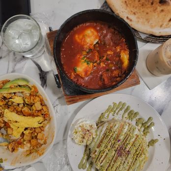 DELLAH COFFEE & BRUNCH HOUSE - Updated July 2025 - 250 Photos & 98 ...