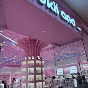 KIOKII AND - Updated January 2026 - 33 Photos - 701 West Georgia Street ...