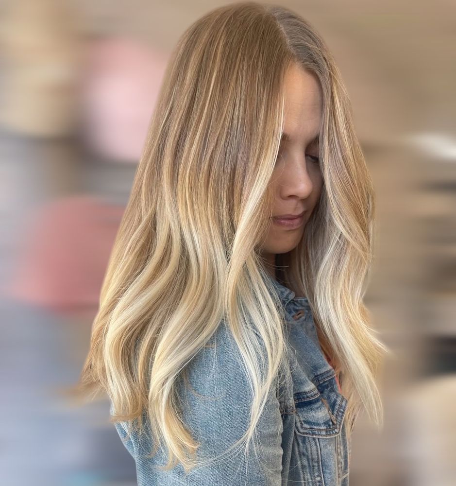 MISFIT HEART SALON - Updated December 2025 - 11 Photos - 143 Main St ...